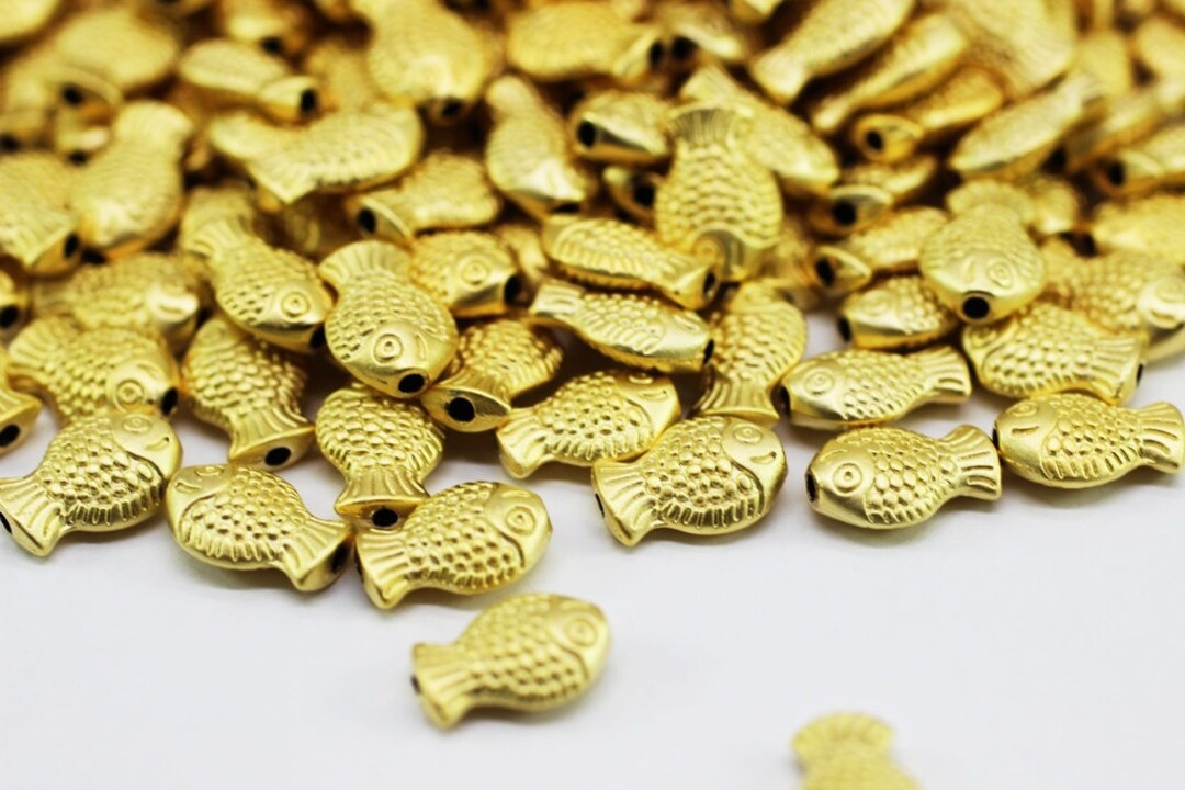 24k Matt Gold Plated Fish Beads 6x9mm , 3D Bead Charms, Fish Spacers ...