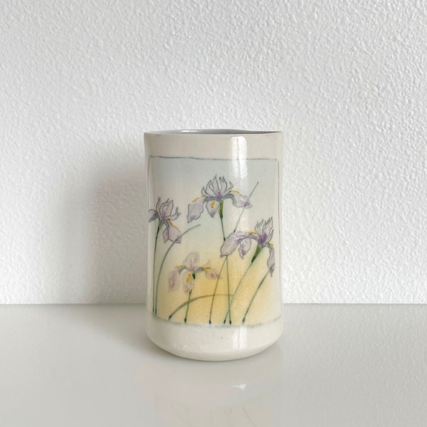 Robert Finn Vase - Etsy