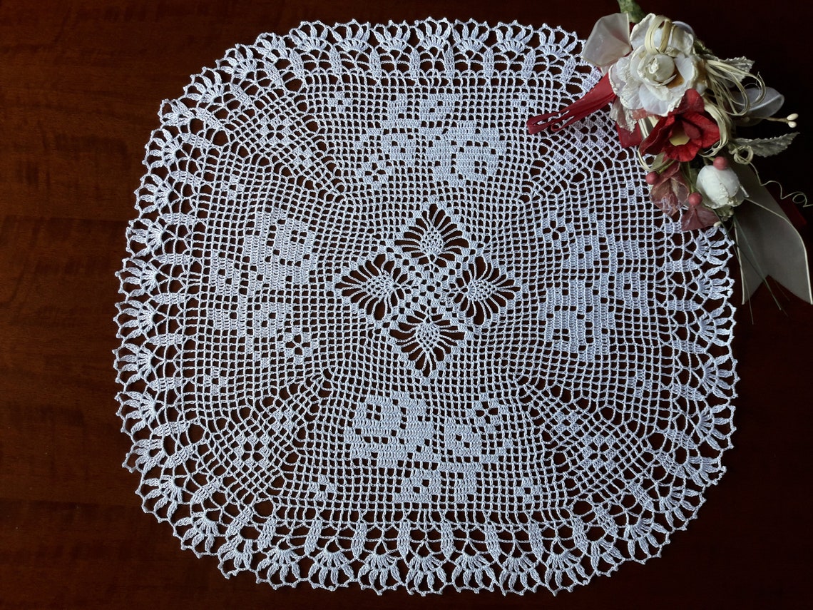 Filet Crochet Square Lace Doily With Roses Pattern White - Etsy