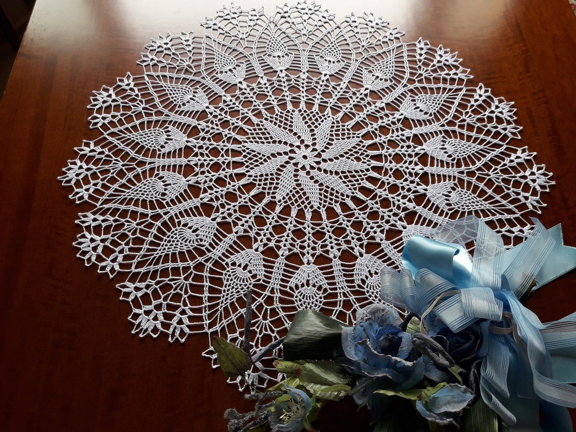 Grande nappe au crochet table ronde napperon table de pâques décoration ...