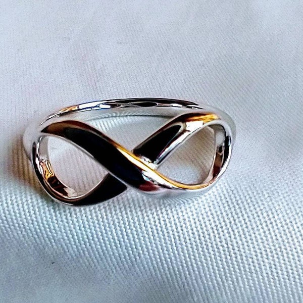 Infinity Symbol Ring - Etsy