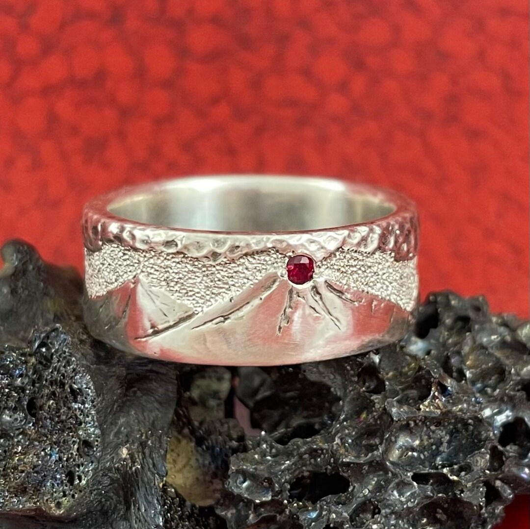 8mm Gold Ruby Volcano Wedding Ring / Unique Mens Wedding Band - Etsy