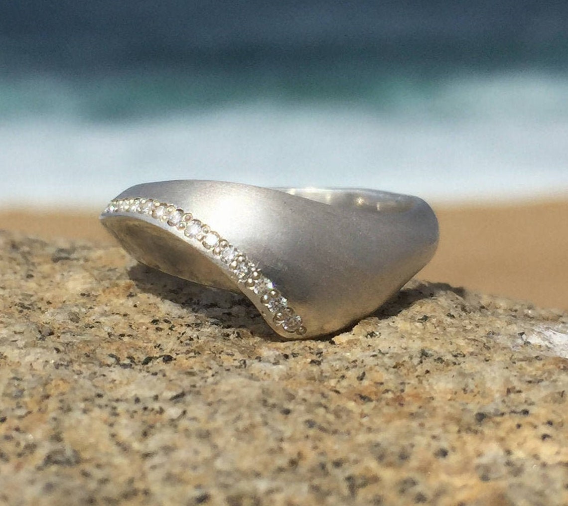 Gold Diamond Wave Engagement Ring, Hand Carved - Etsy