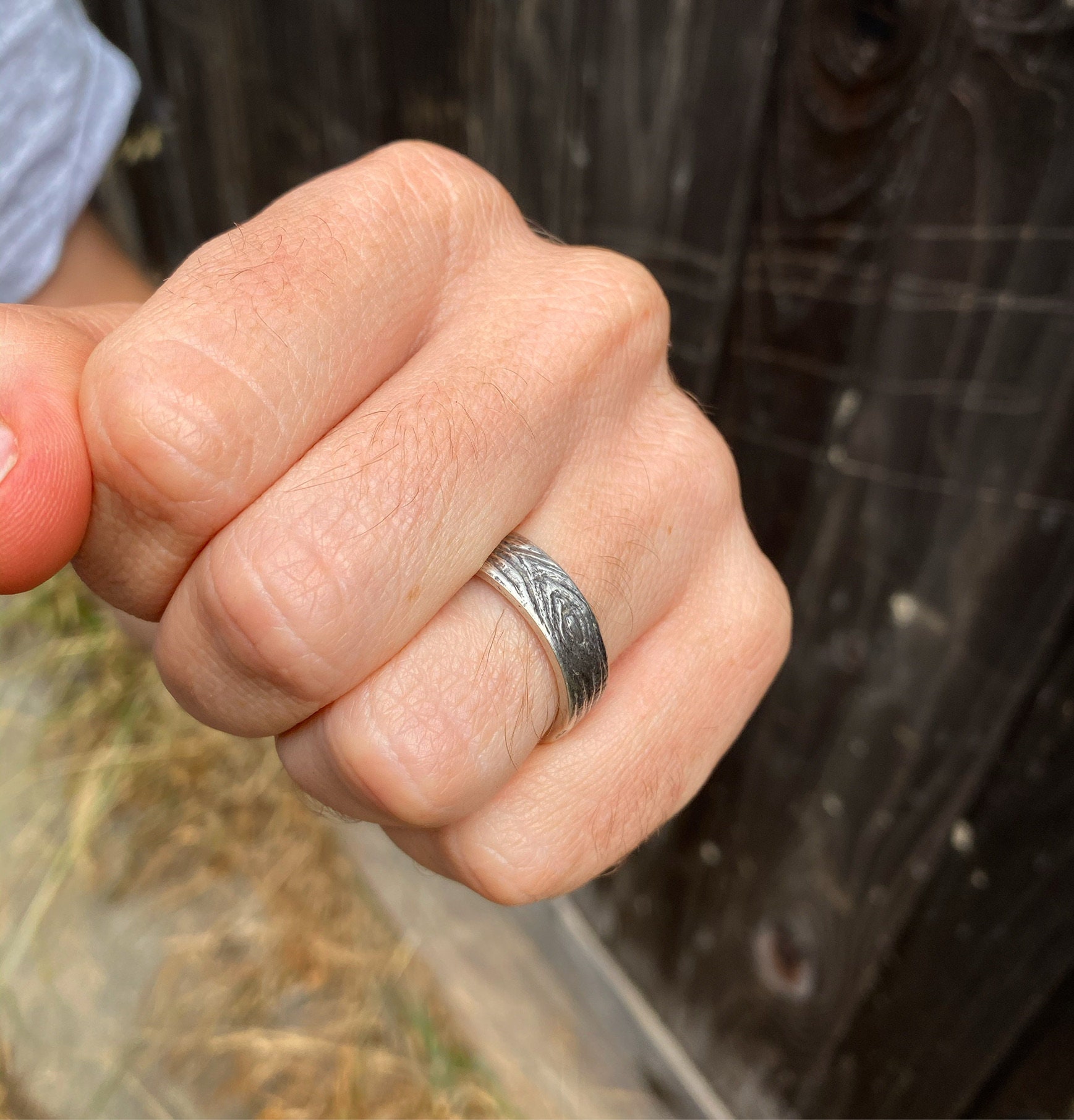 Gold Wood Grain Ring / Mens Wedding Ring / Unique Mens Ring / - Etsy