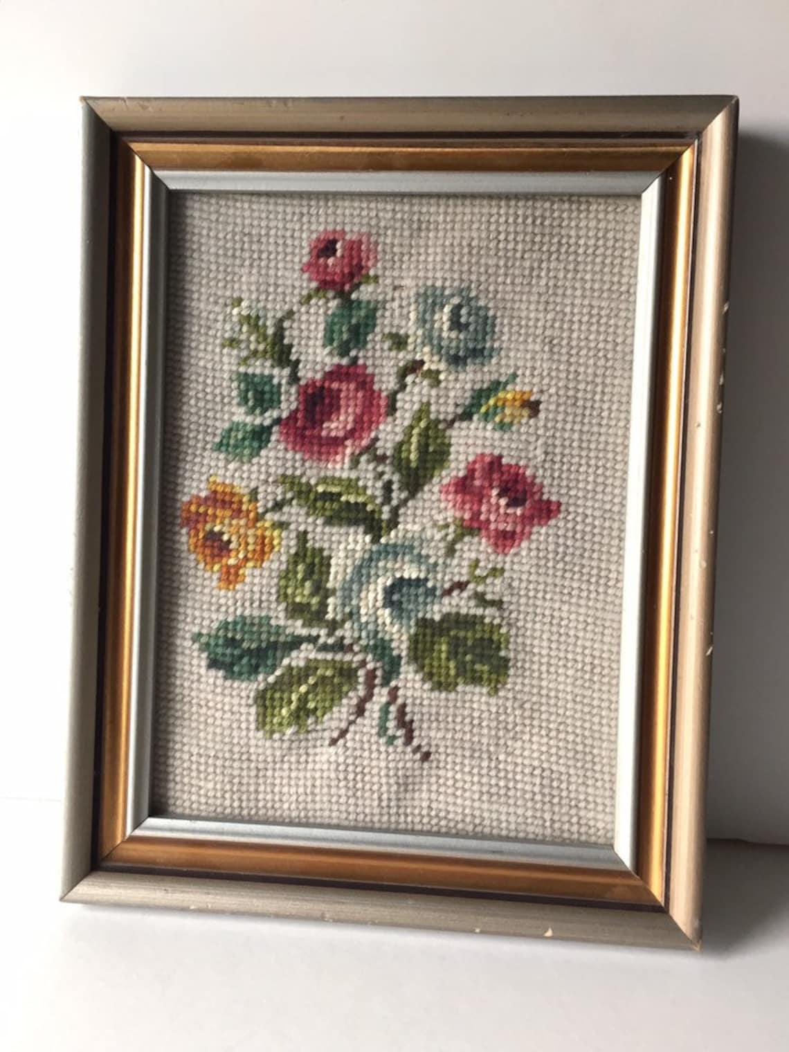Vintage Floral Needlepoint/vintage Framed Neelepoint Picture/ | Etsy