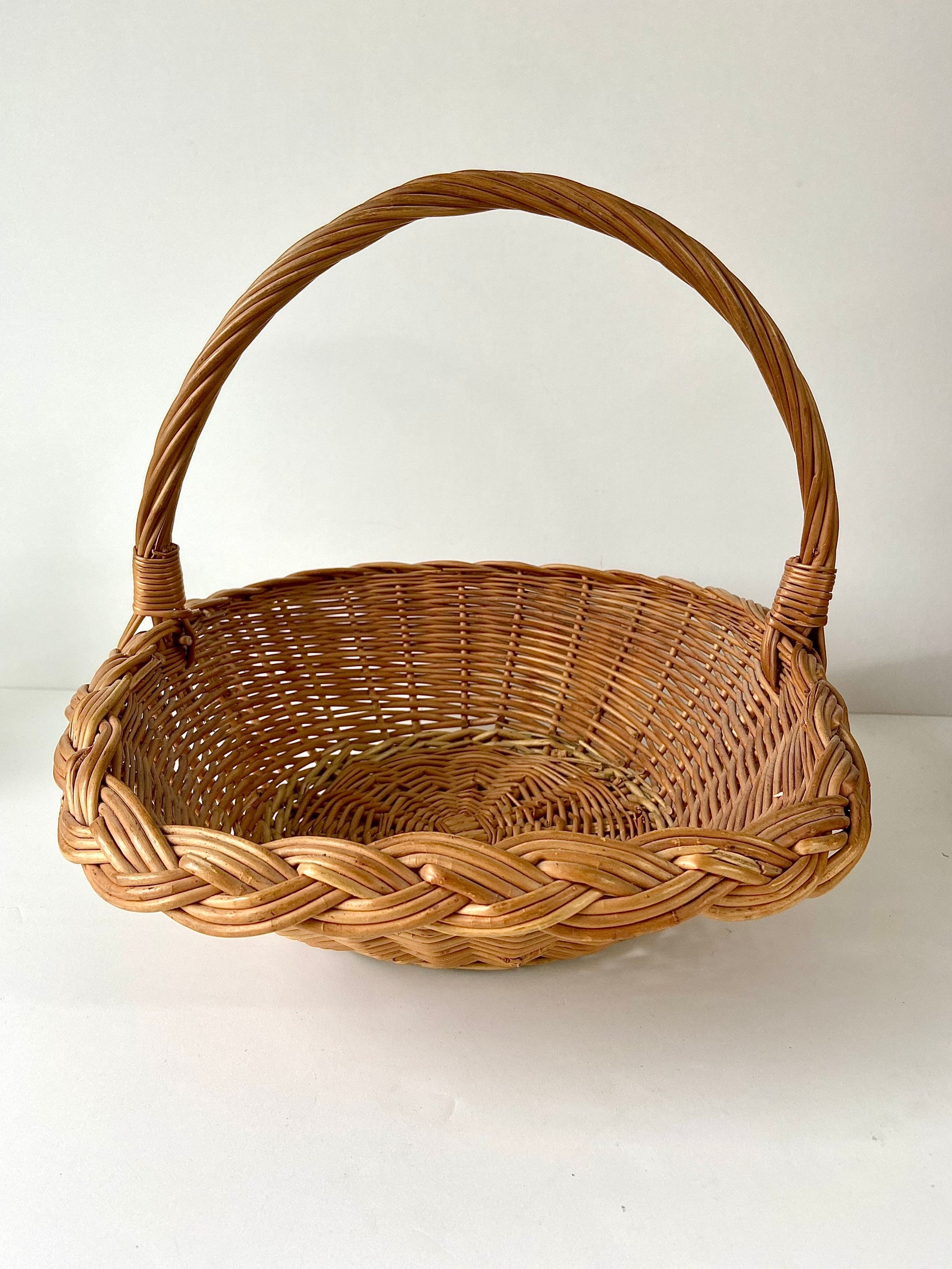 Vintage Basket/ Vintage Wicker Basket/ Vintage Market Basket - Etsy