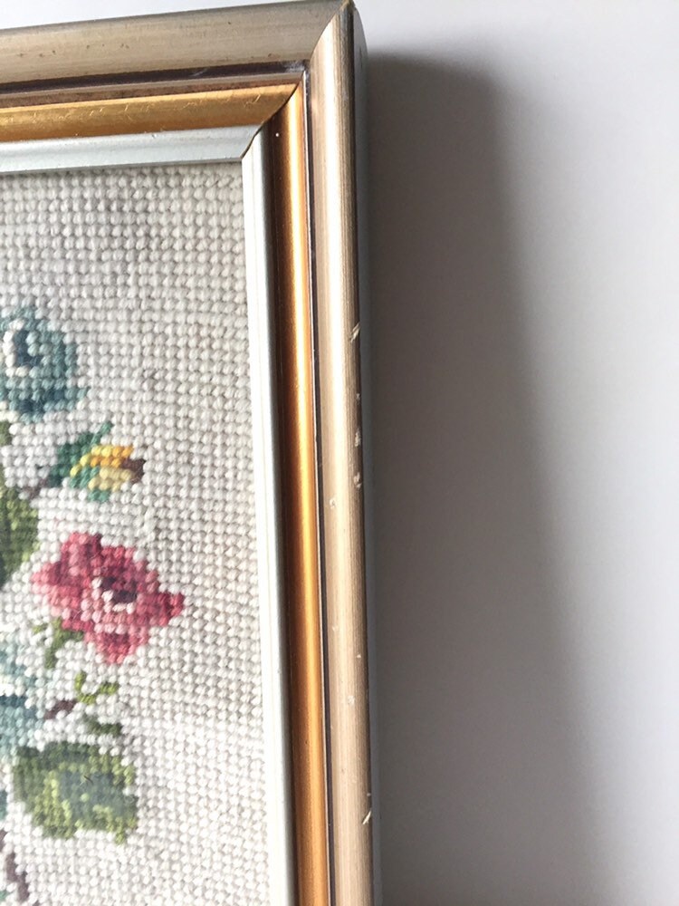 Vintage Floral Needlepoint/vintage Framed Neelepoint Picture/ Framed ...
