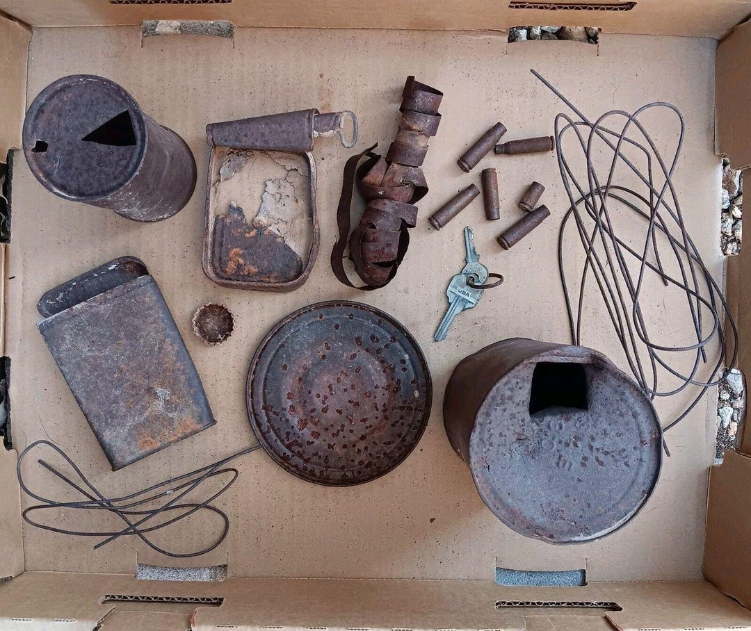 Vintage Rusty Metal Pieces, Rusty Desert Finds From Nature Created, Art ...