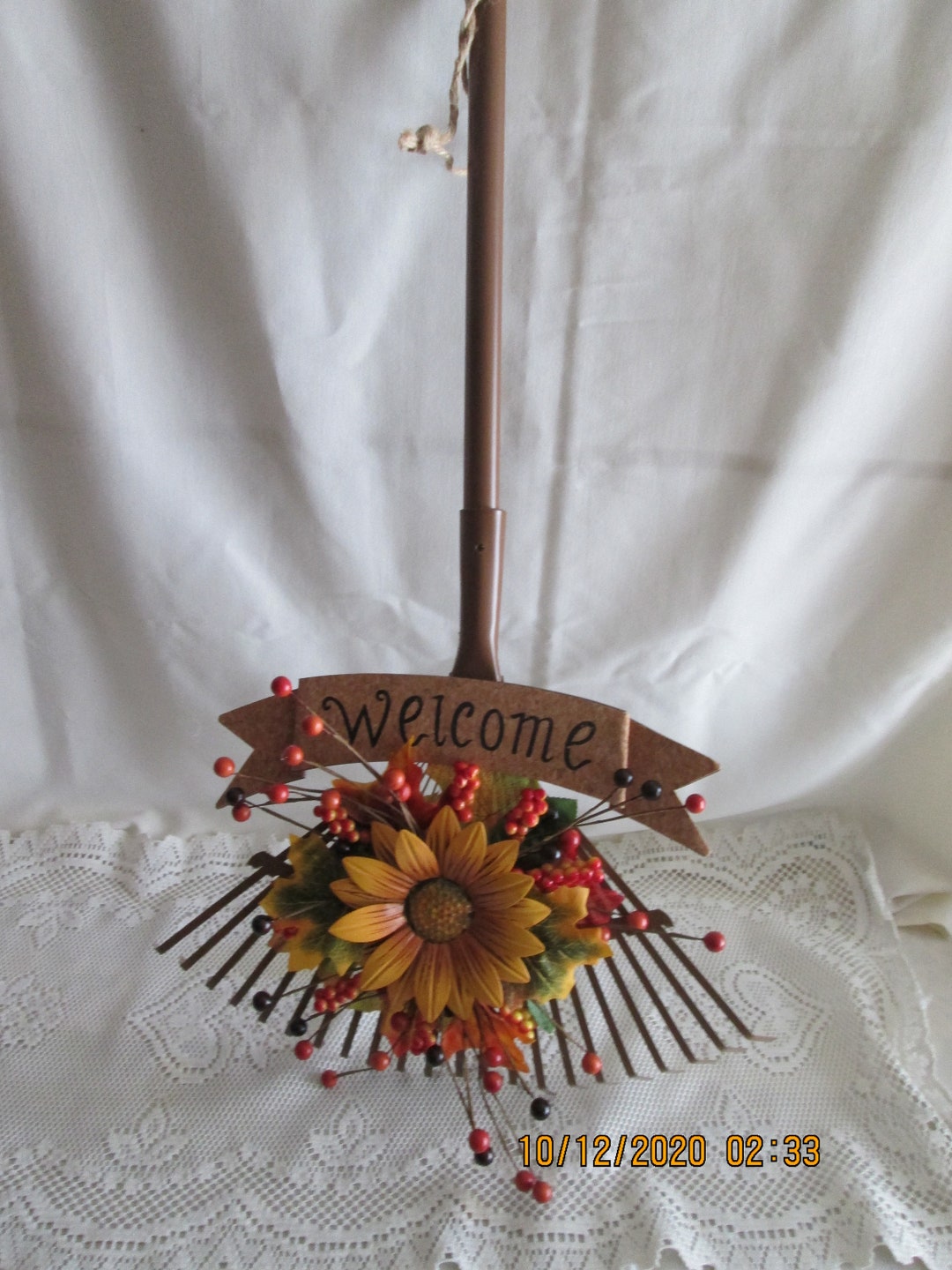 FALL METAL RAKE Welcome Sign - Etsy