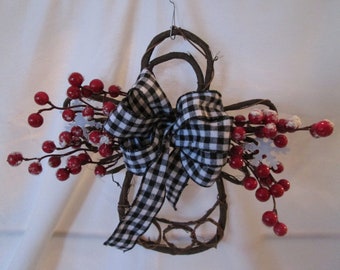 Christmas Grapevine Angel for Front Door, Holiday Door Hanger ...