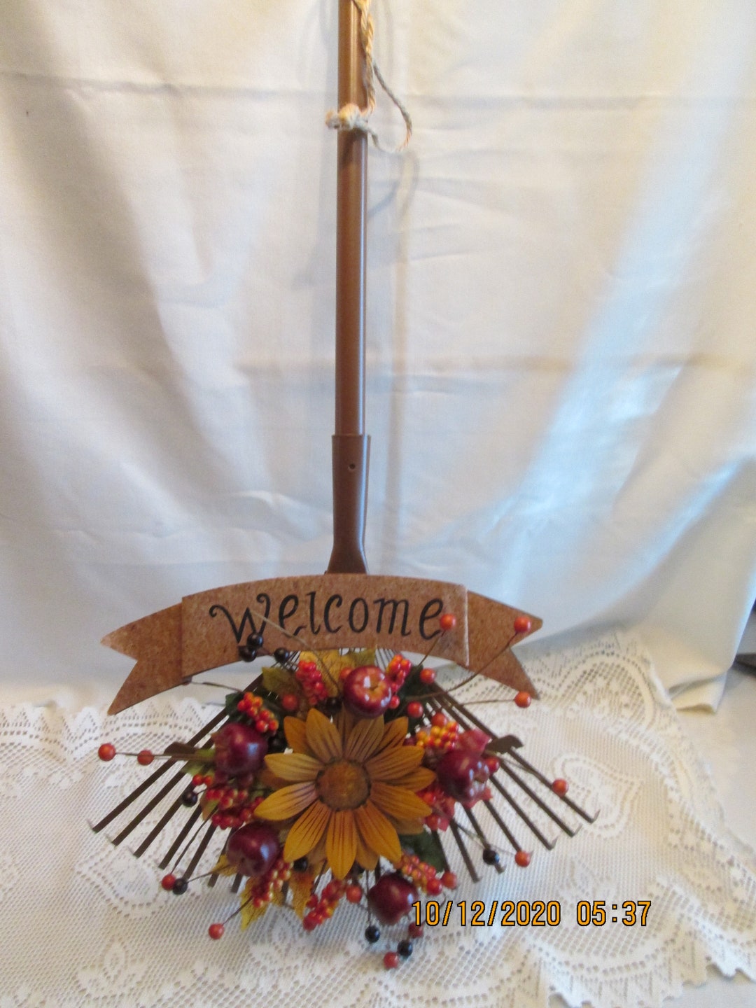 FALL METAL RAKE Welcome Sign - Etsy