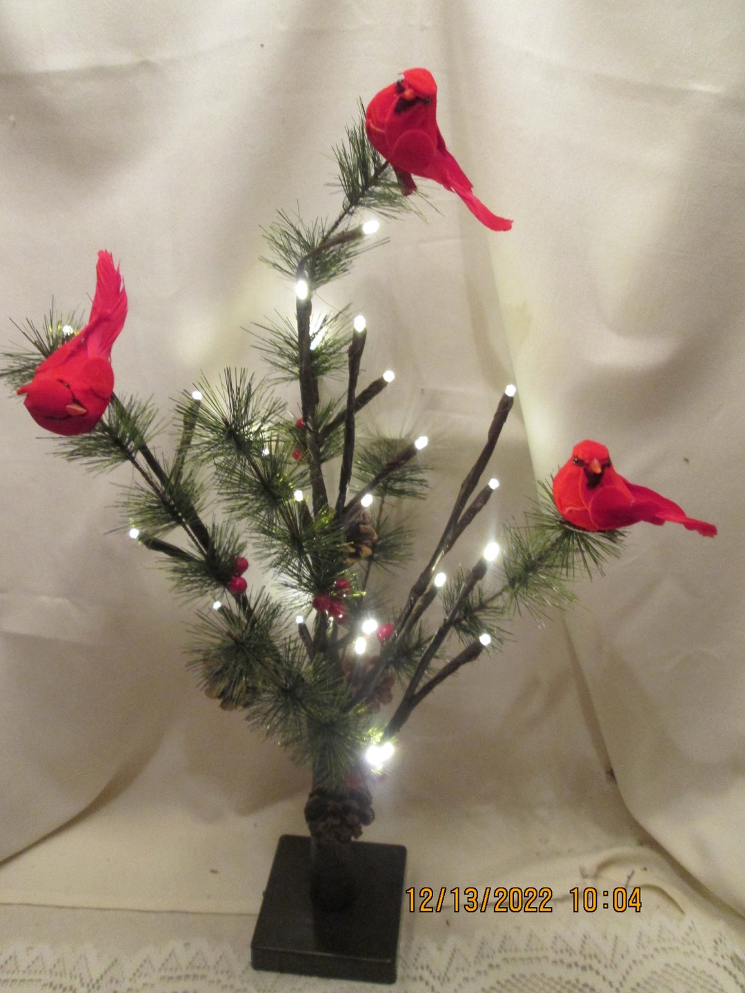 LIGHTED CARDINAL TREE - Etsy