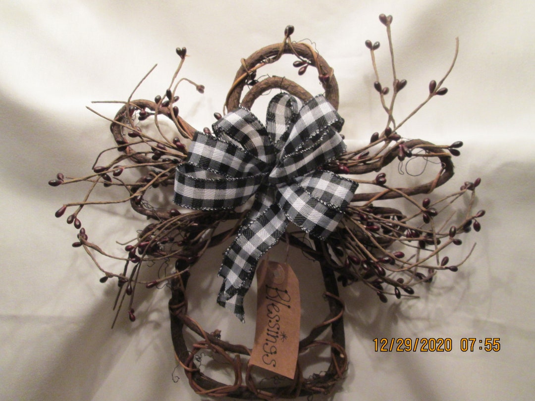 12 INCH GRAPEVINE ANGEL With Black and White Check Bow - Etsy
