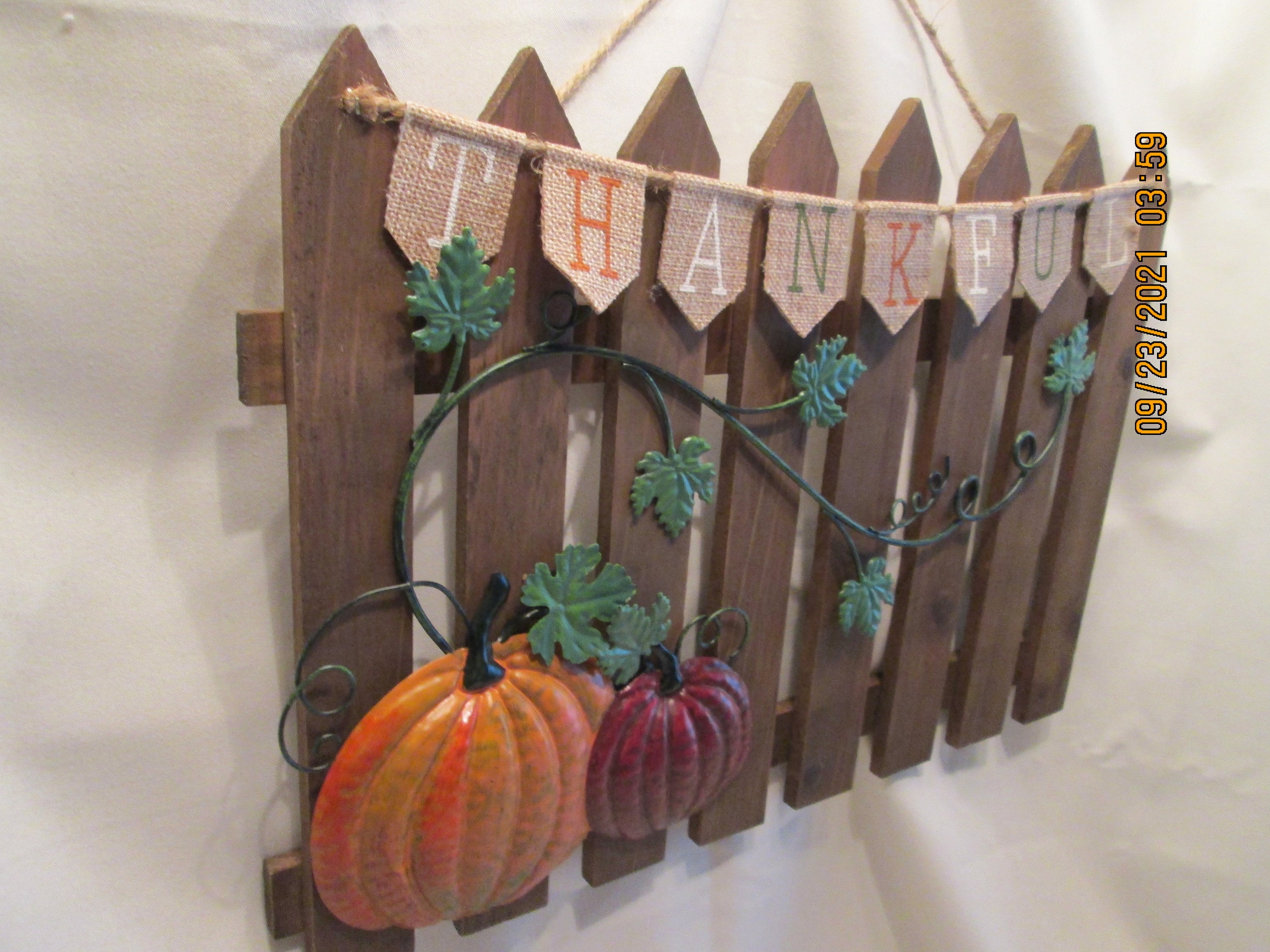 FALL THANKFUL FENCE Picket Style Wood With Banner and Metal Pumpkin - Etsy