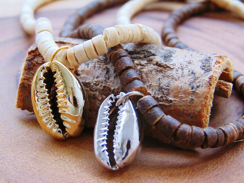 Shell NecklaceMens necklaceMens Beaded NecklaceCowrie shell | Etsy