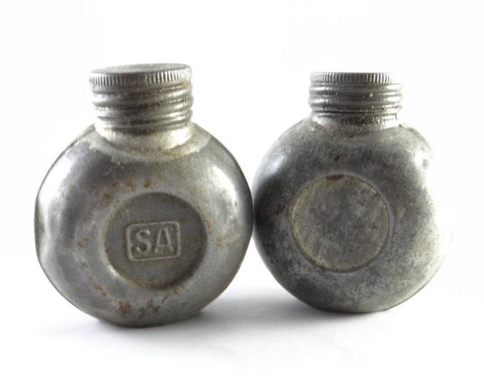 Vintage Oil Bottle, Gun Oil Can, Military Oil Tin, Metal Container ...