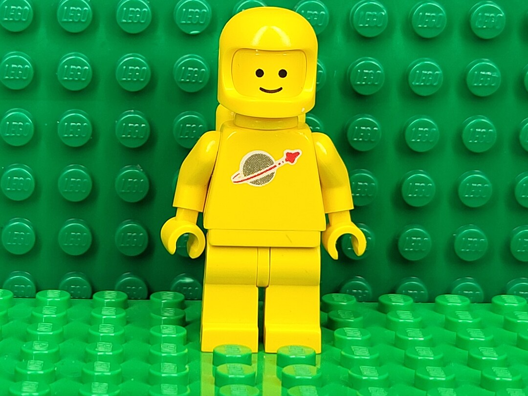 LEGO® Classic Space Yellow Spaceman LEGO® Minifigure LEGO® - Etsy