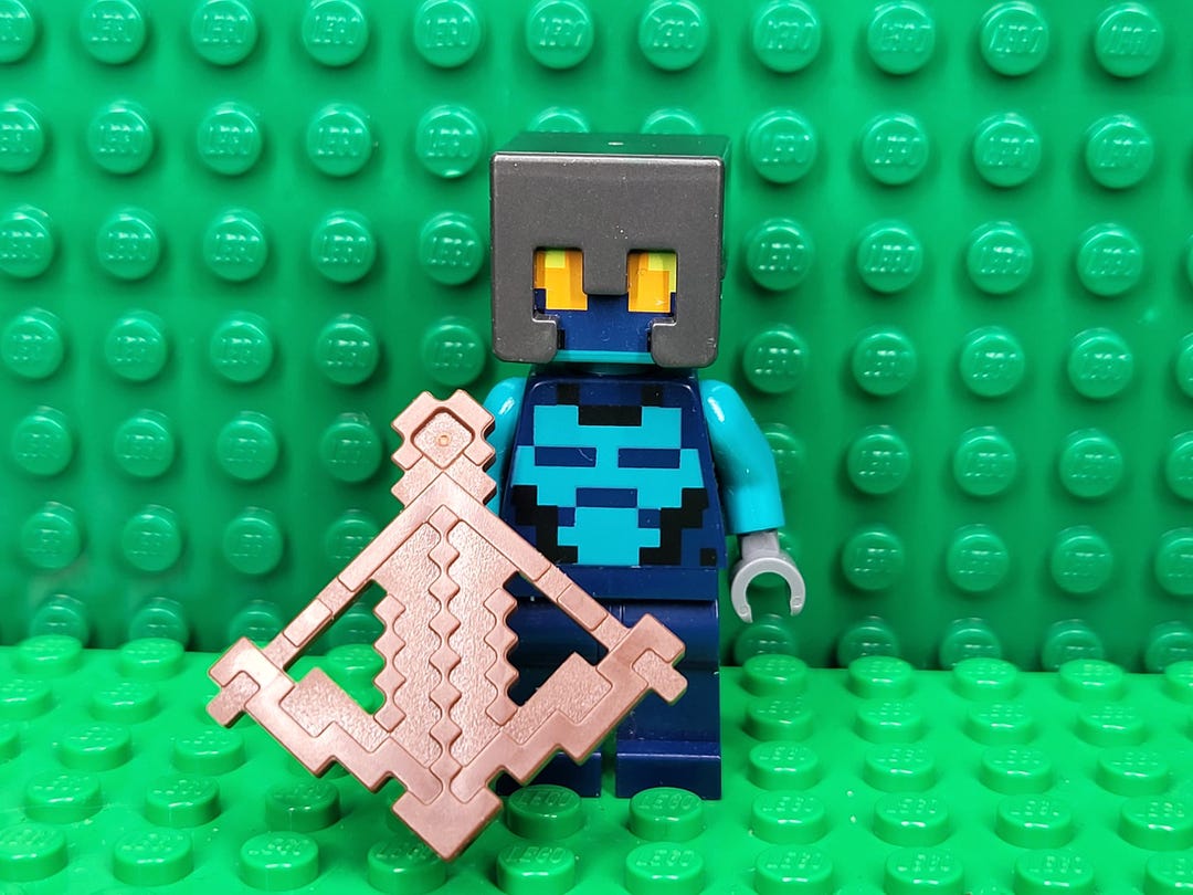 LEGO® Minecraft Nether Hero With Helmet and Crossbow, Minifigure, LEGO ...