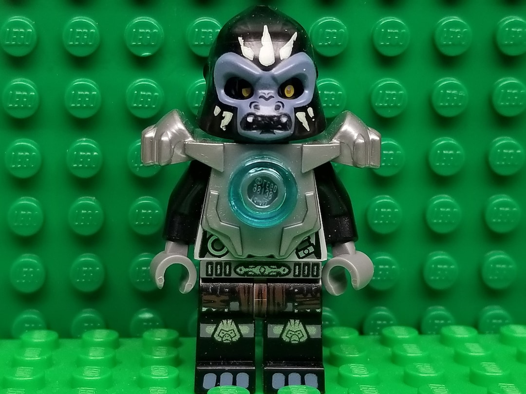 LEGO® Legends of Chima Gorzan - Flat Silver Heavy Armor, Minifigure ...