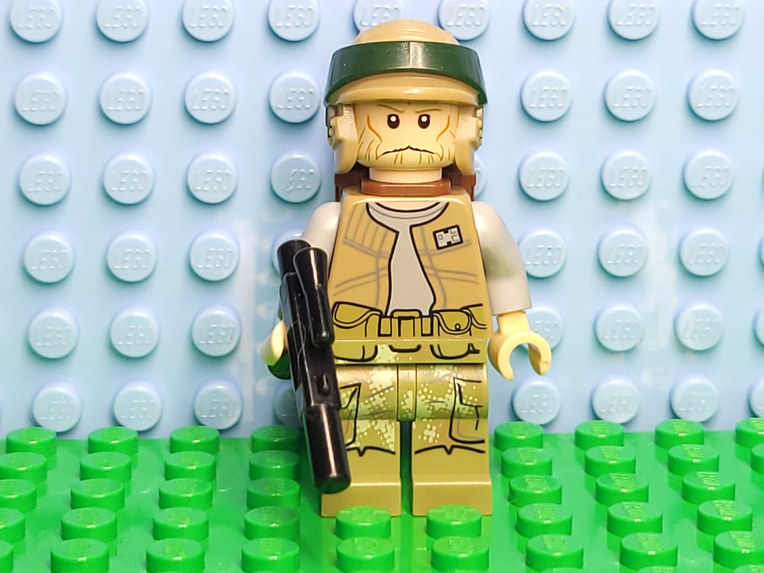 LEGO® Star Wars Endor Rebel Trooper 2 (olive Green) (commander Rex ...