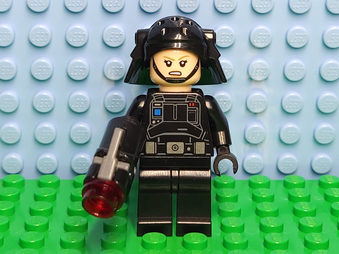LEGO® Star Wars Solo Imperial Emigration Officer (imperial Navy Trooper ...