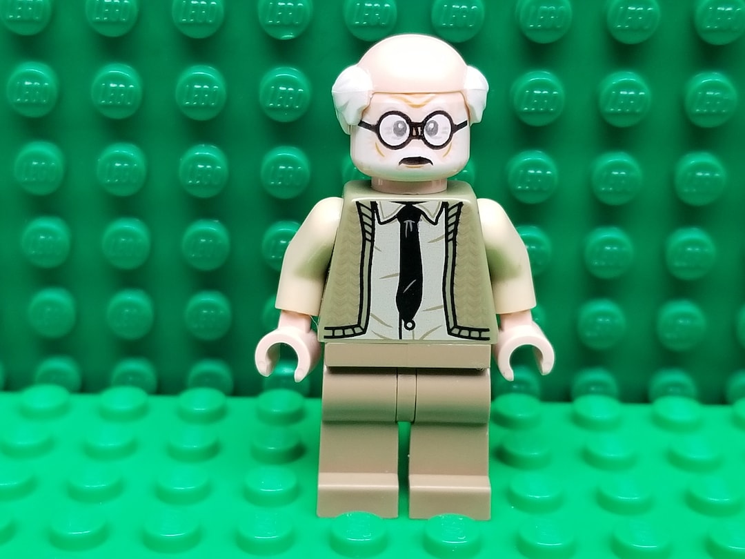 LEGO® Harry Potter in the Prisoner of Azkaban Ernie Prang, Minifigure ...