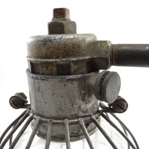 Trico Optomatic Oiler TRICO Fuse MFG. CO, Glass Globe, Industrial ...