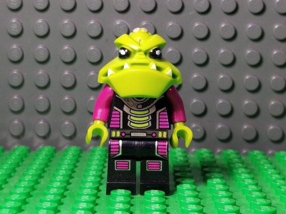 LEGO® Space Alien Conquest Alien Trooper LEGO® Minifigure | Etsy