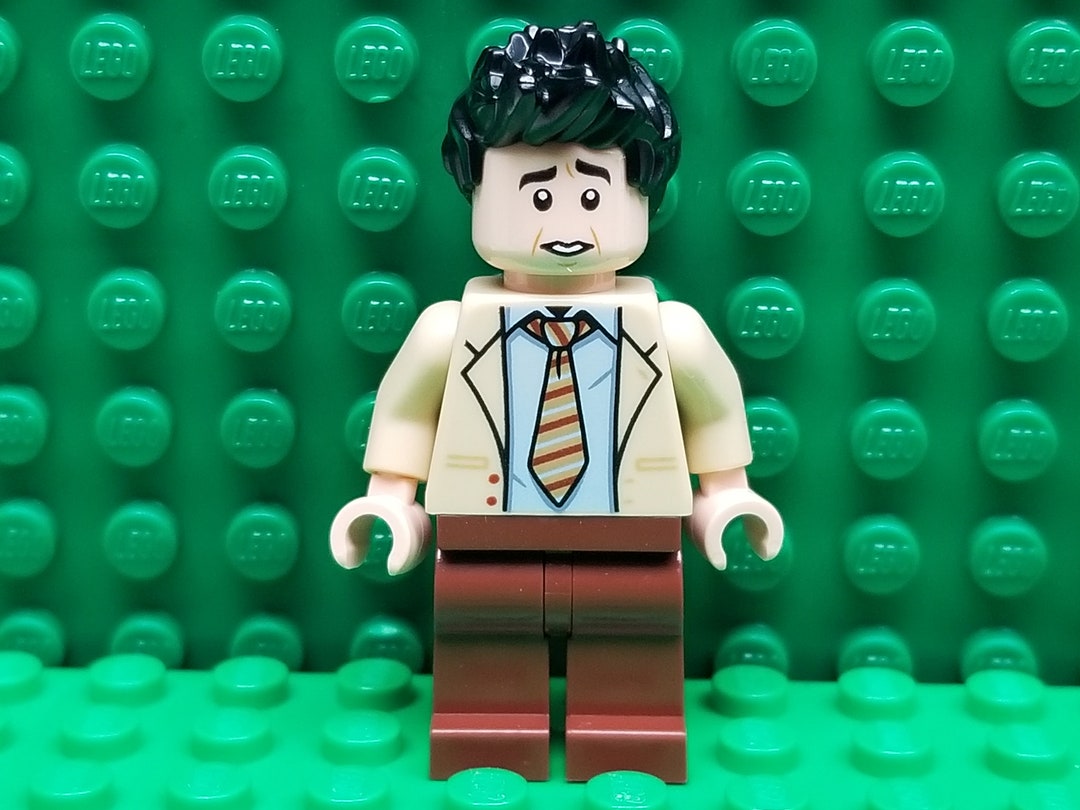LEGO® Collectible Minifigures LEGO Ideas Ross Geller From FRIENDS ...