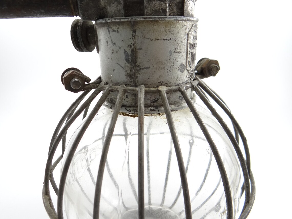 Trico Optomatic Oiler TRICO Fuse MFG. CO Glass Globe - Etsy