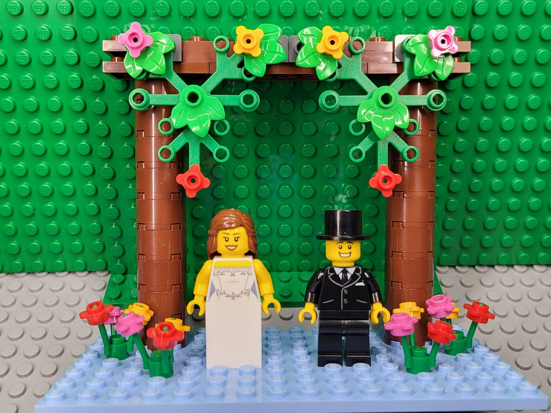 Wedding Bride and Groom in Tux Custom Cake Topper Pillars of Flowers ...