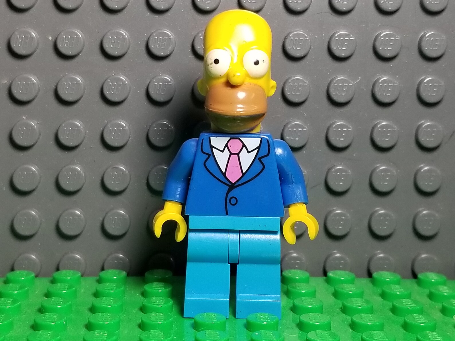 LEGO® the Simpsons Homer Simpson in Suit and Tiedate Night - Etsy Ireland