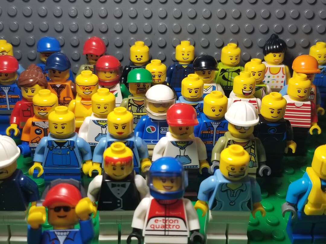 LEGO® City Town Racer Worker Random Pack of 4, LEGO® Minifigure, LEGO ...