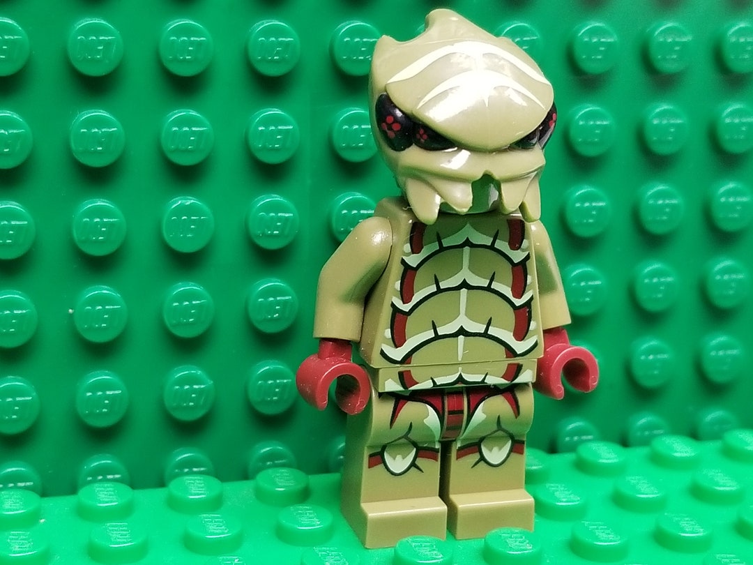 LEGO® Space Galaxy Squad Alien Buggoid, Minifigure, LEGO® Minifig, LEGO ...