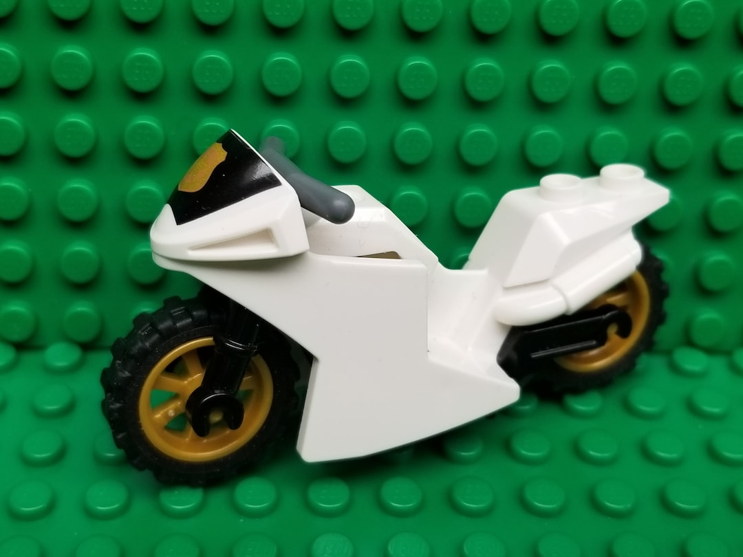 LEGO® City Bike Motorcycle White With Shield and Star on Front ...