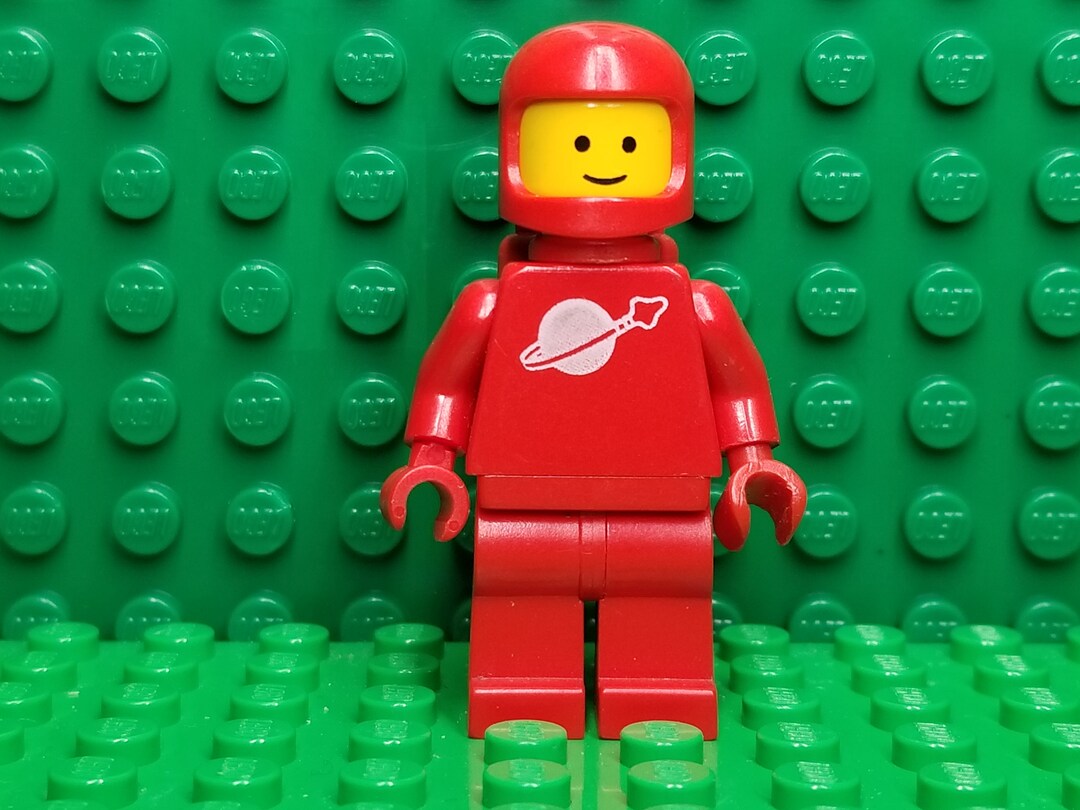 LEGO® Classic Space Red Spaceman LEGO® Minifigure LEGO® - Etsy