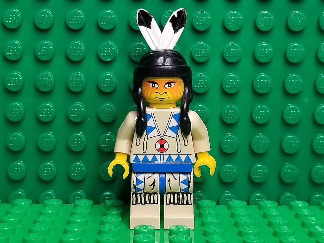 LEGO® Western Indians Legoindian Tan Shirt With Feather Rare ...