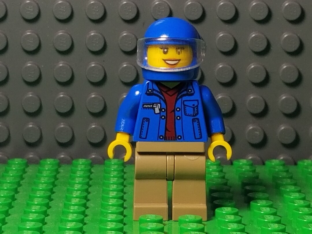 Lego Town City Airport Female Airplane Pilot With Blue Helmet Pilot ...
