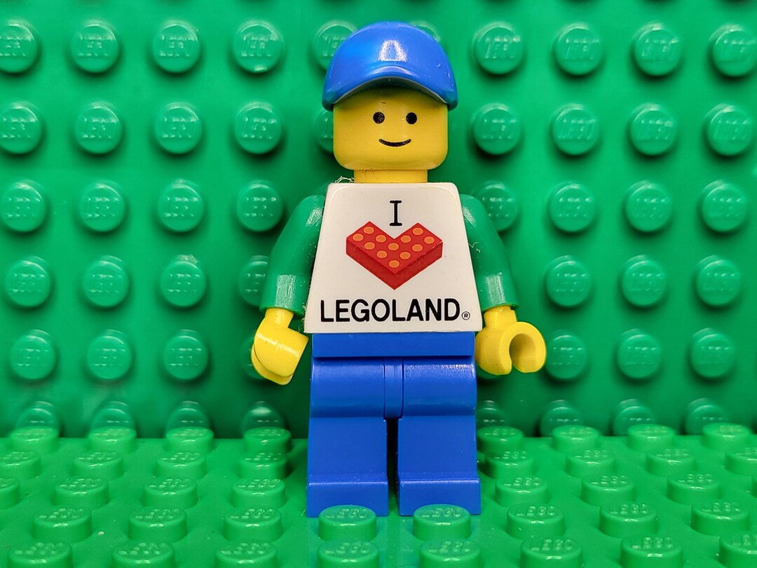 LEGO® City Town Regular Guy I Heart Legoland, Tourist, Minifigure, LEGO ...