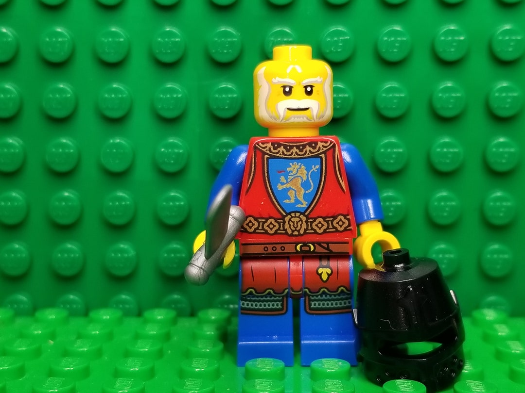 LEGO® Medieval Castle Fantasy Era Kingdoms Kings Knight With Sword ...