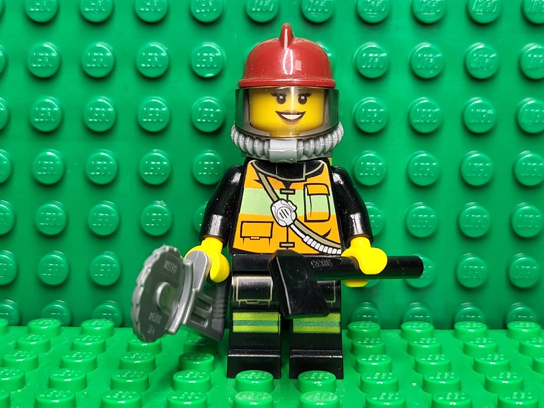 LEGO® Fire Fighter Fireman Firefighter Fire Female With Mask, Airtank ...