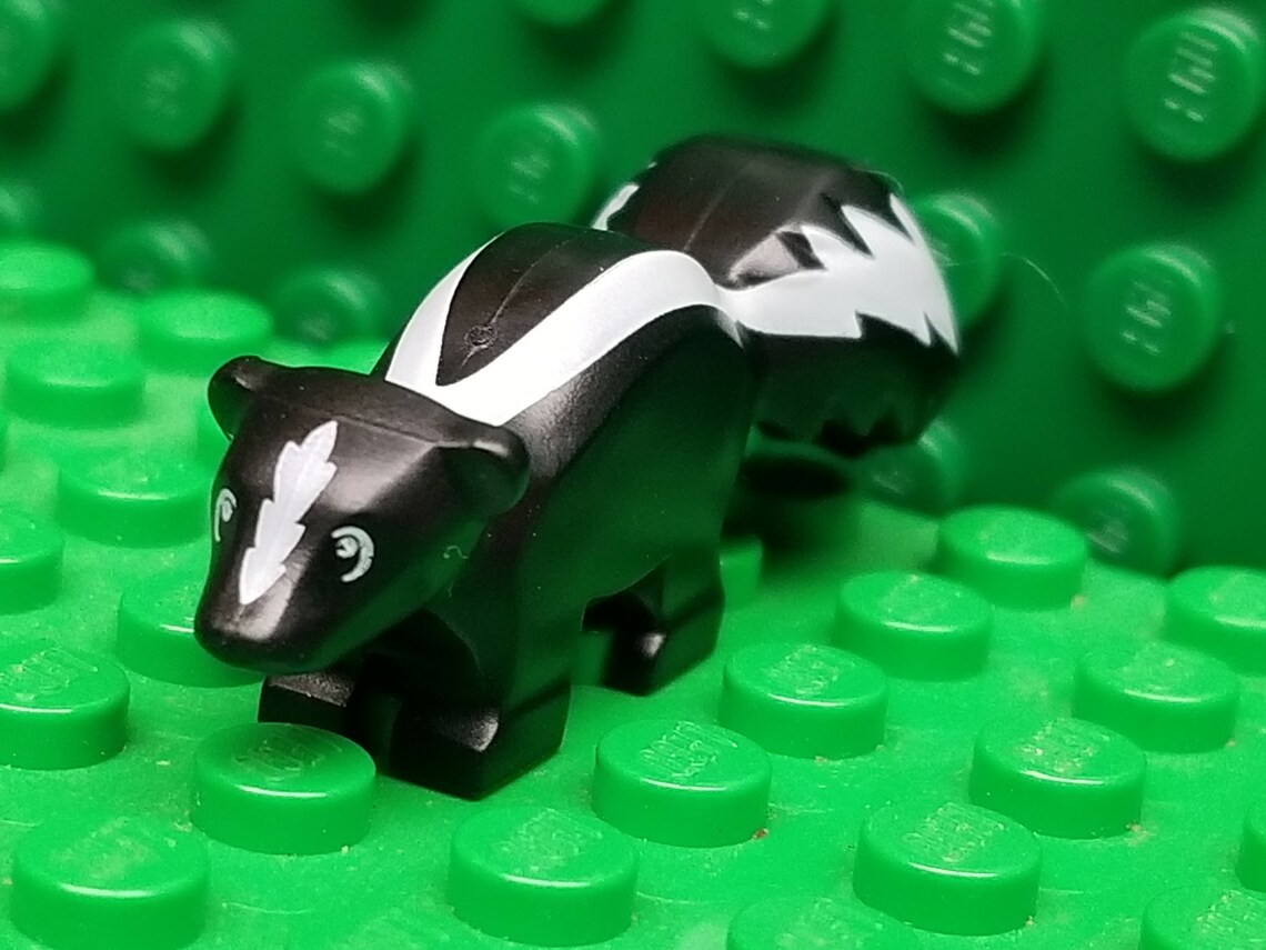 LEGO® Animals Skunk Minifigure Minifig - Etsy UK