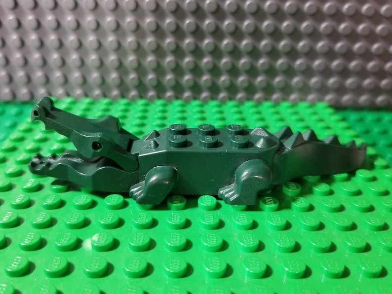 LEGO® Alligator Crocodile Gator LEGO® Minifigure LEGO® - Etsy