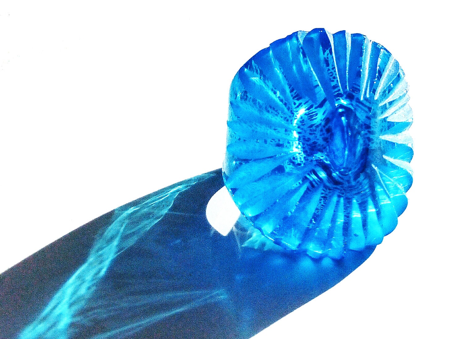 Murano Glass Pyramid Ring From Mystery of Venice ’ocean Sculpture ...