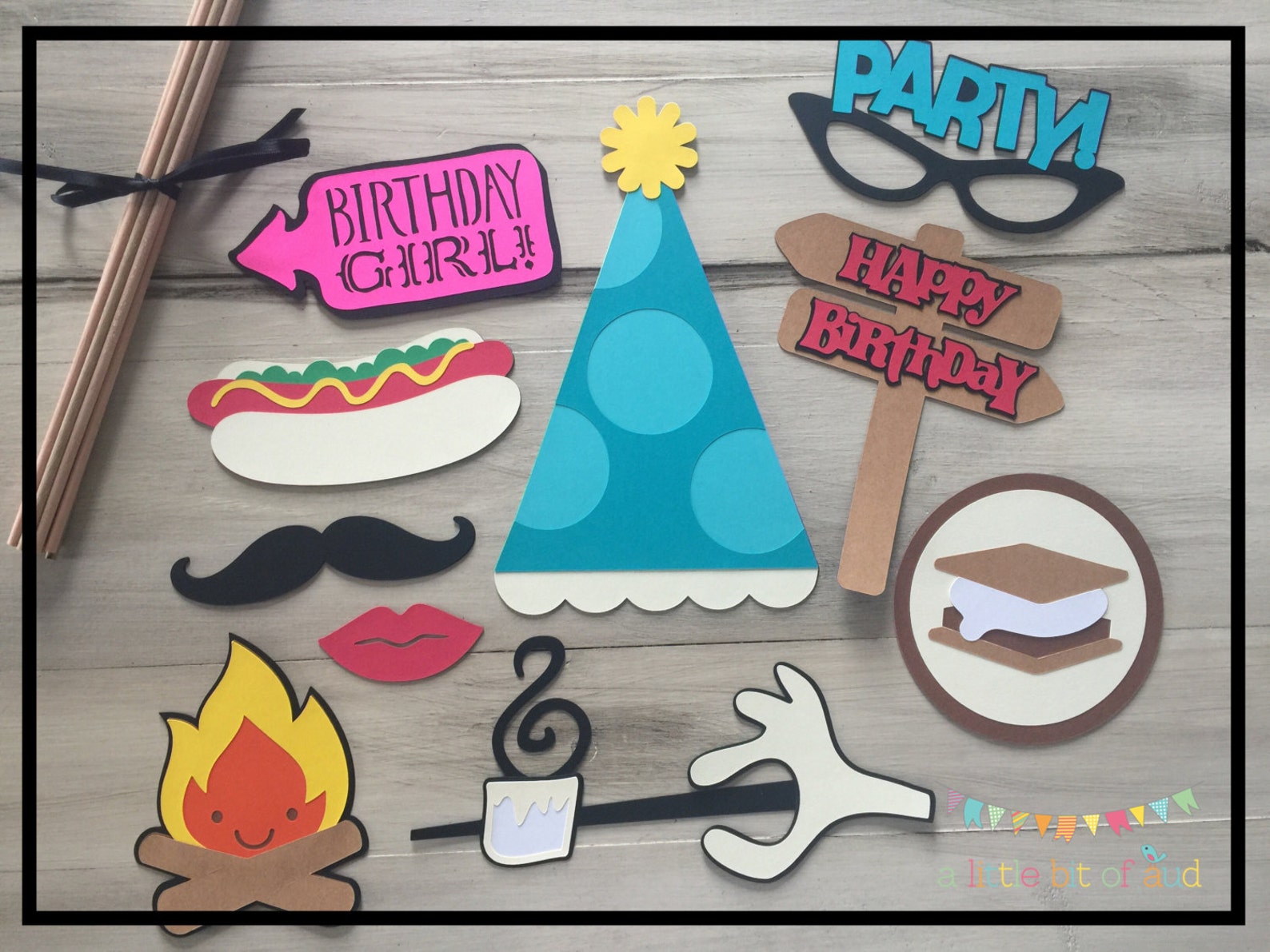 Photo Booth Props, Camping Birthday Party, Camping Party Decor, Camping ...