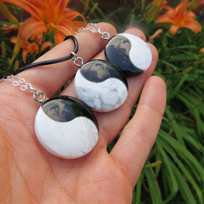 Crystal Yin Yang Necklace - Onyx Howlite Stone Yin Yang Pendant - Black ...