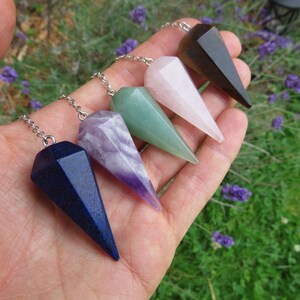 Crystal Dowsing Pendulum 1.5" - Stone Pendulum - Crystal Pendulum for ...