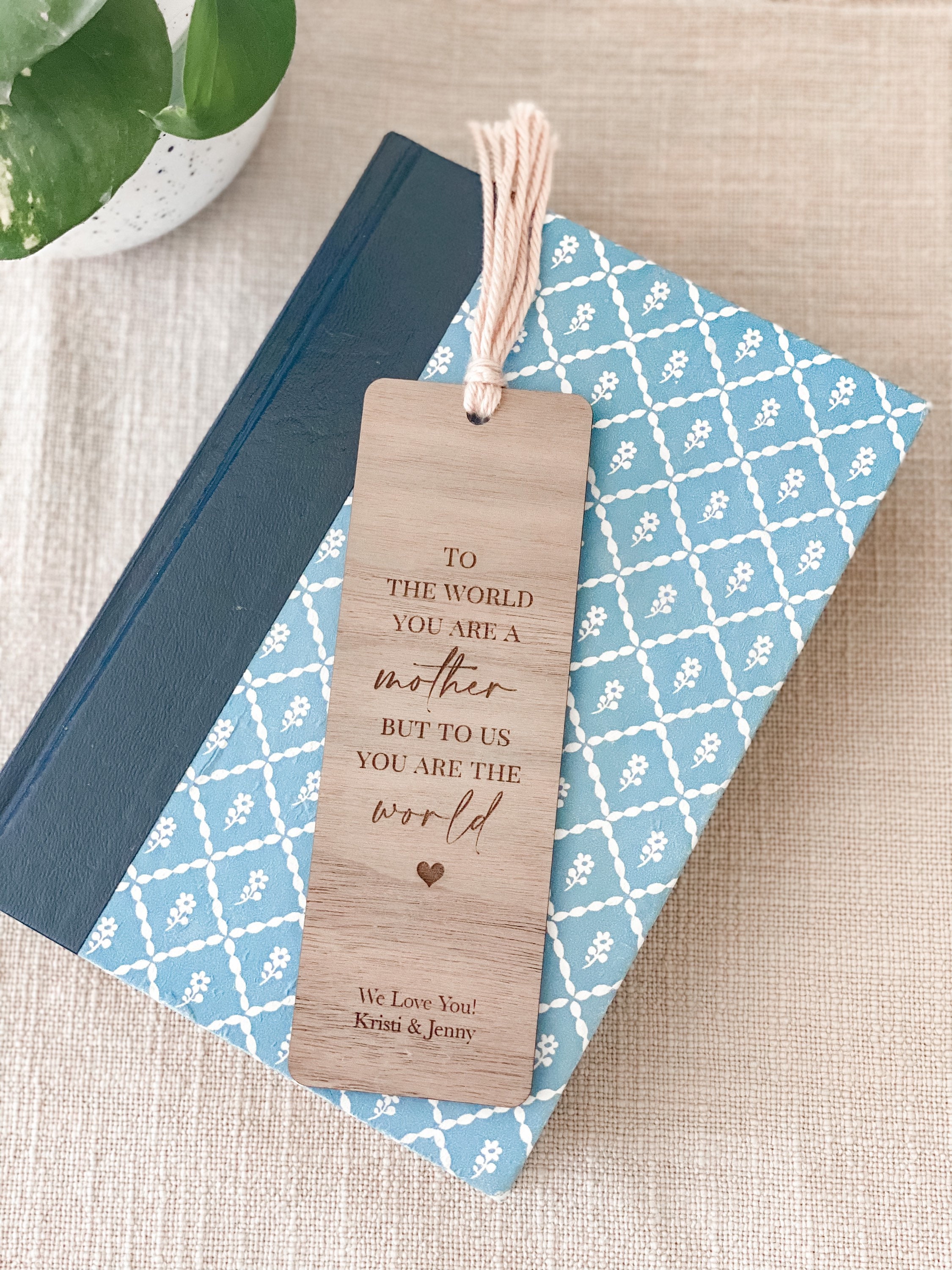 Wood Bookmark Worlds Best Mom Personalized Bookmark | Etsy