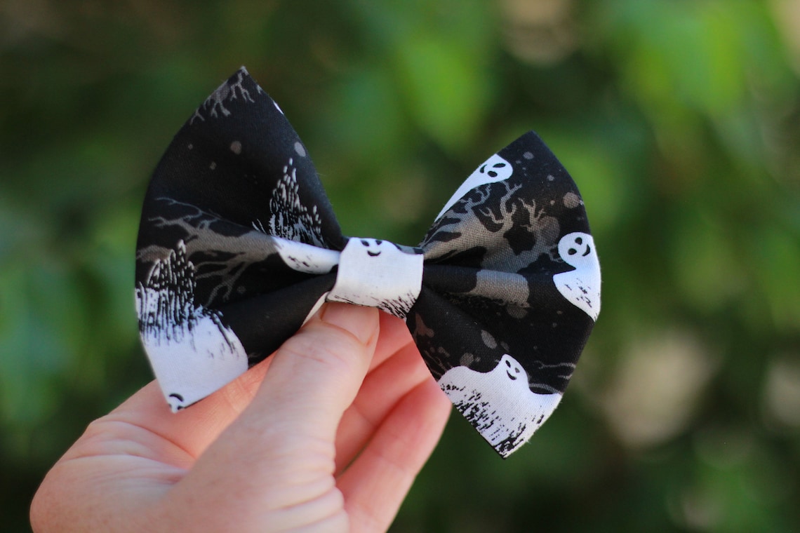 Ghost Bow Halloween Hair Bow White Floating Ghost Printed | Etsy