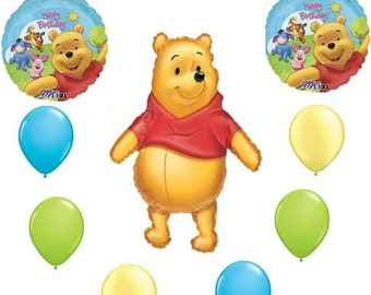 Pooh with balloon | Etsy